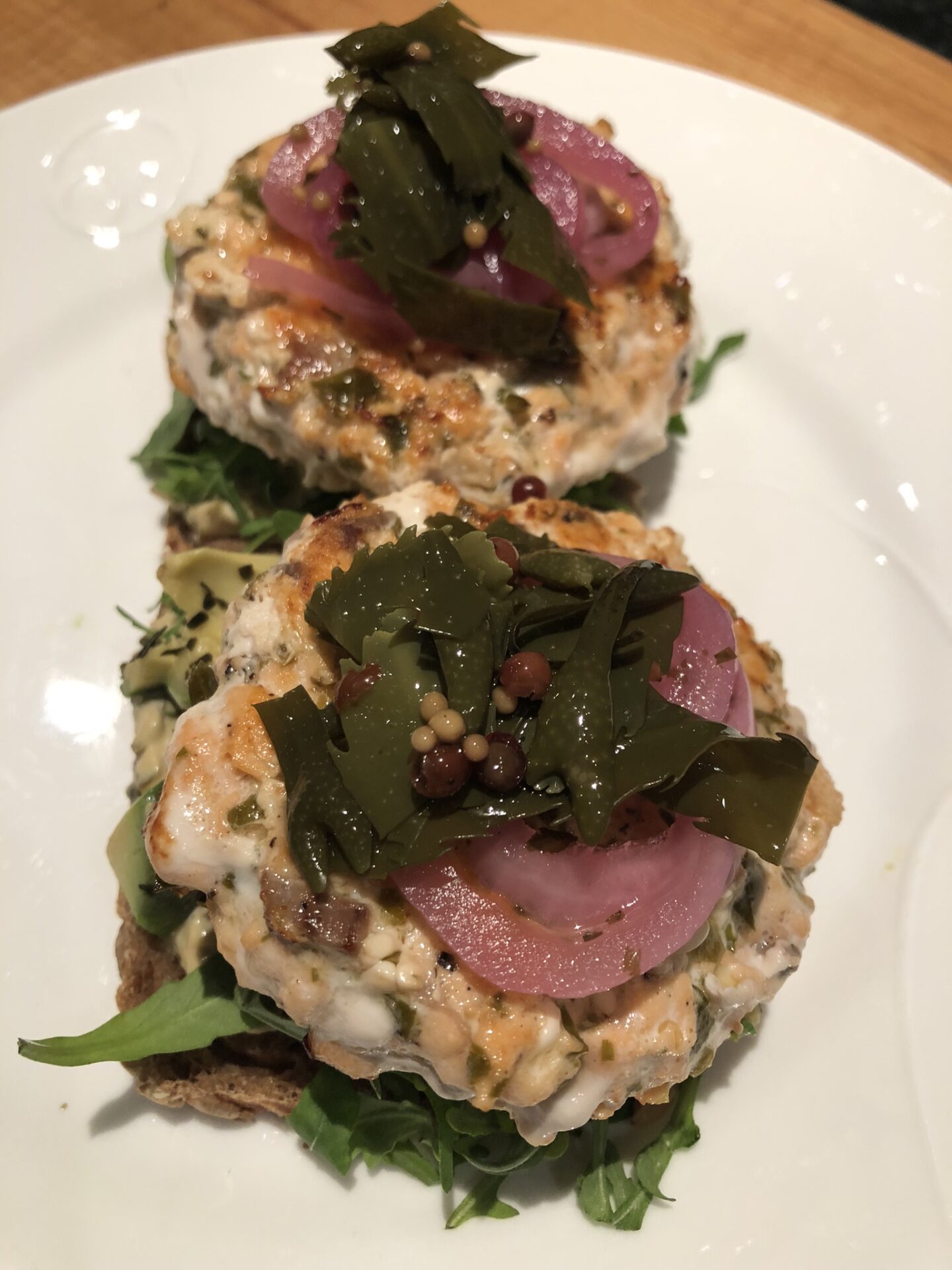 Lakseburger med tang eller tare - Ting med Tang