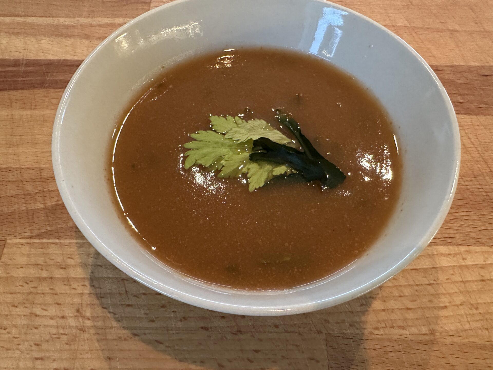 Selleri- og gulrotsuppe med blæretang - Ting med Tang